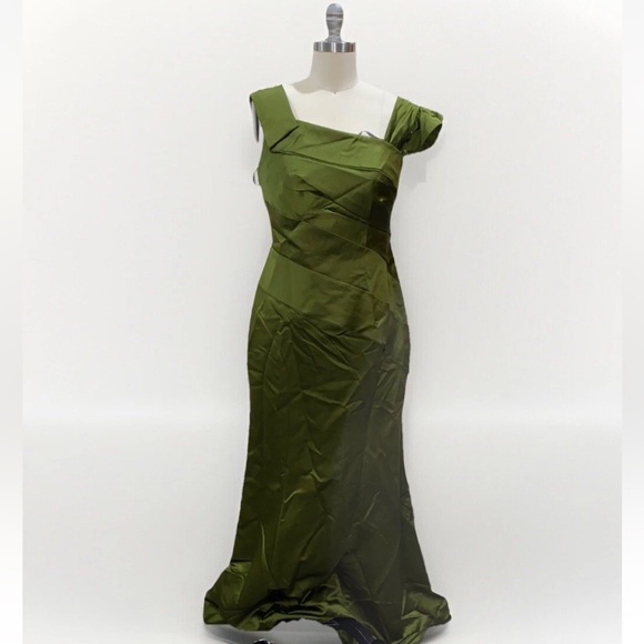 White by Vera Wang | Dresses | Vera Wang White Design Green Formal ...